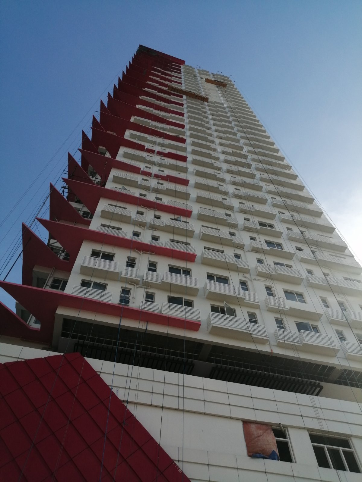 AMA Towers - El Artisan Construction Corporation